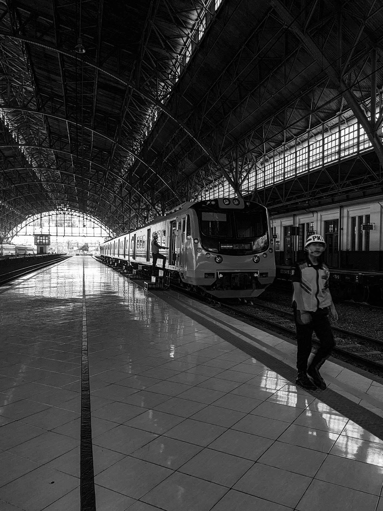 Stasiun kota, Tanjung priuk, Kampung bandan | by skinnymonkey ...