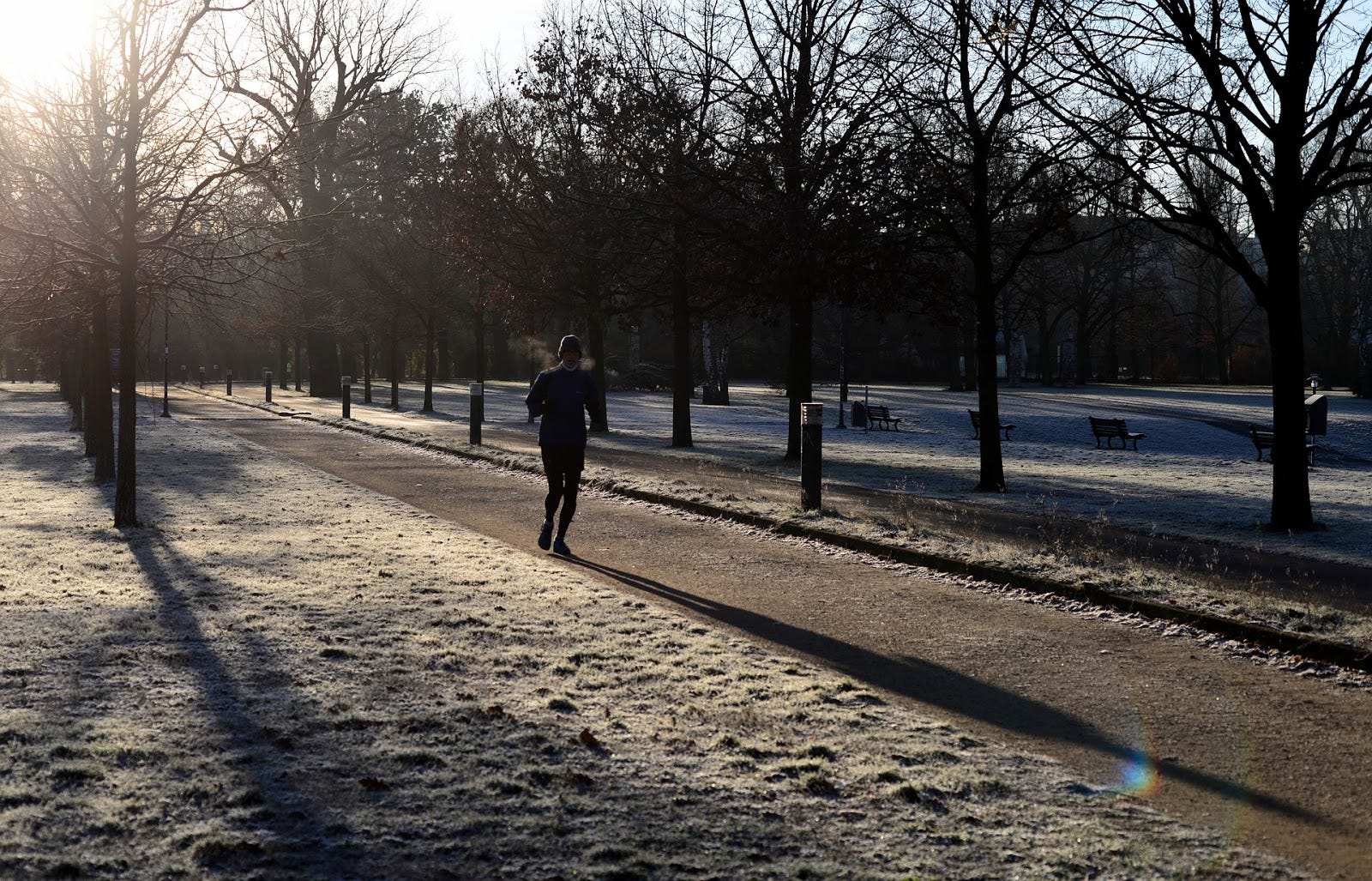 Tips to Help You Survive Winter Running | by Cristina Nolasco | Runner ...