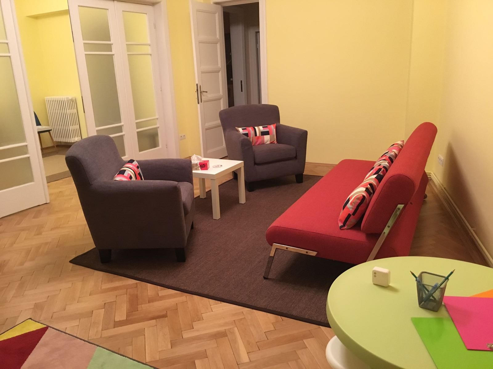 Cum arata cabinetele psihoterapeutilor din Bucuresti, 12 review-uri ...