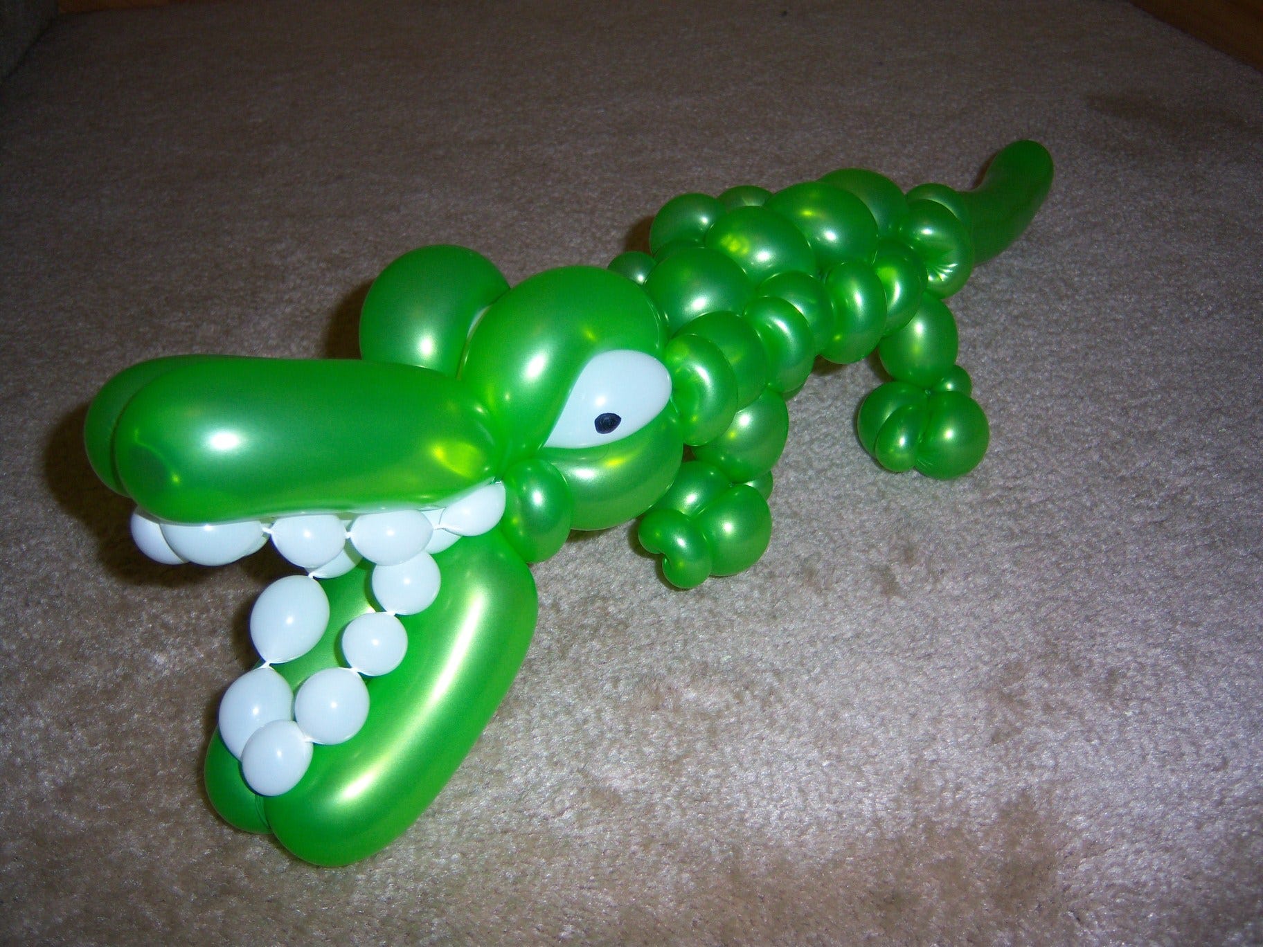 Weekend Diversion: a new twist on the art of balloon animals | by Ethan ...