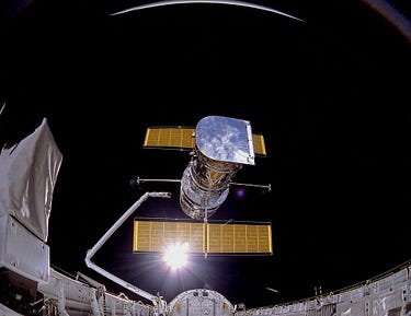 This Is How Hubble Will Use Its Remaining Gyroscopes To Maneuver In ...