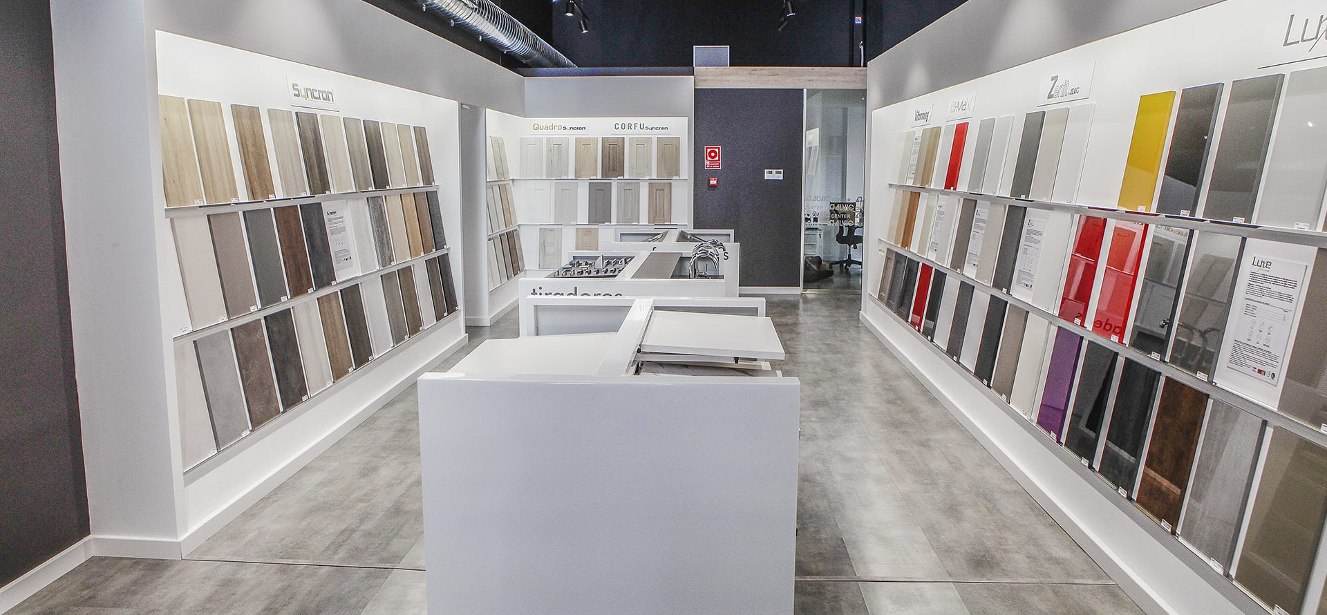 4 Simple Tips to Help You Create the Best Kitchen Cabinet Design and ...