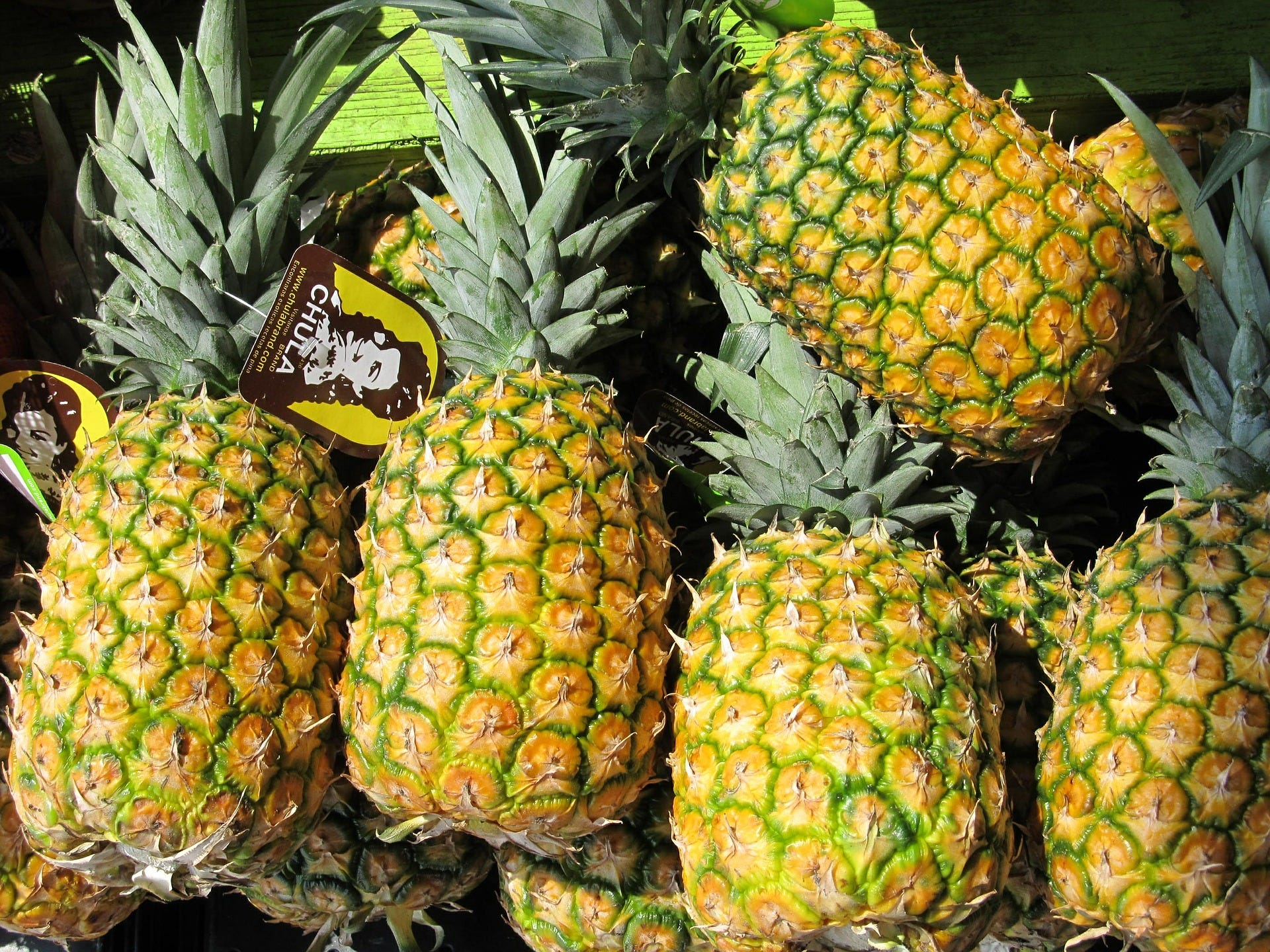Trying tropical fruits in Hainan - Can Speak English - Medium