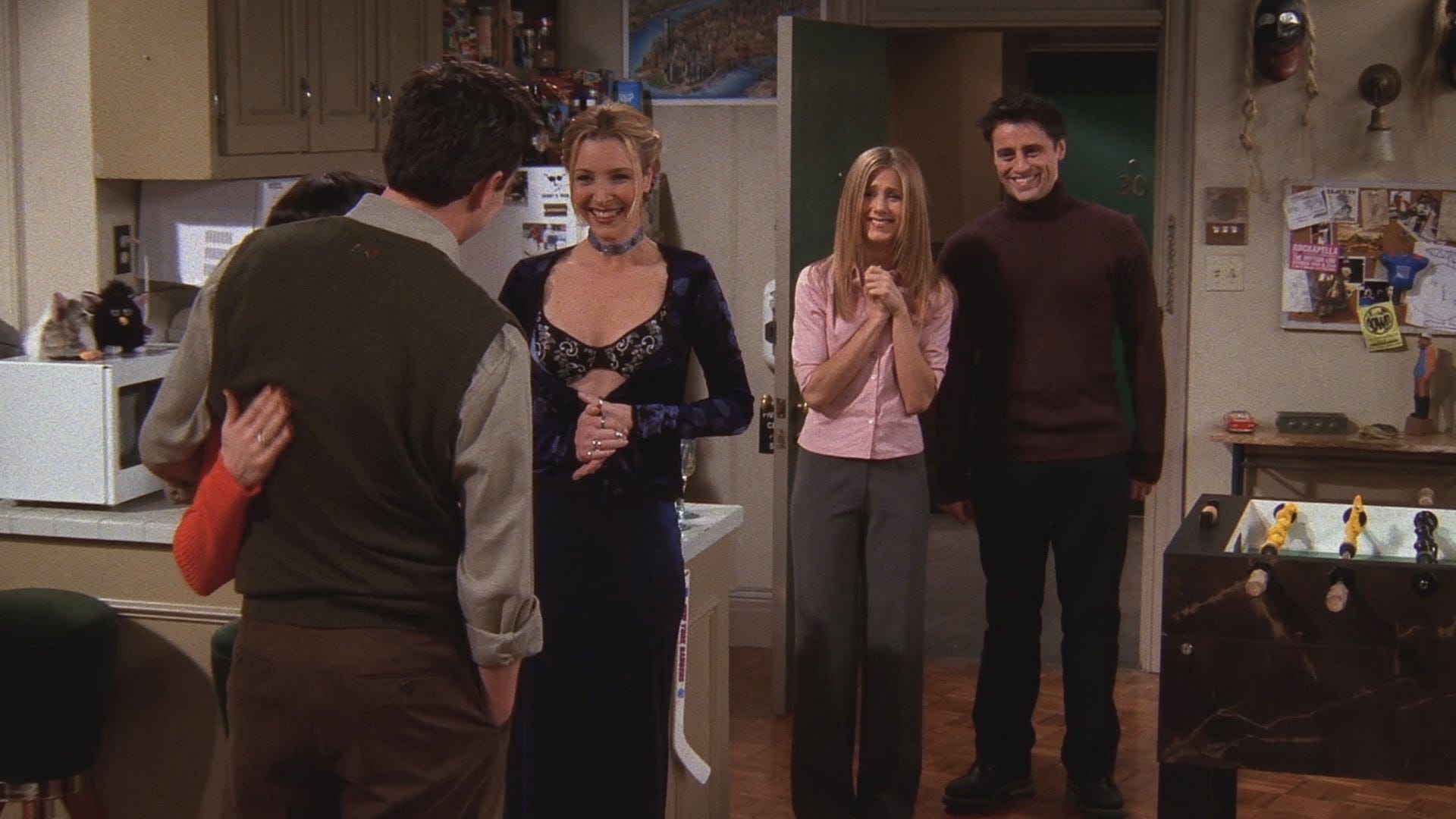 Why was Phoebe Buffay one of the most revolutionary character in sitcom ...