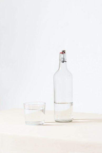 Claro como el agua. La importancia de la ortografía y la… | by ...