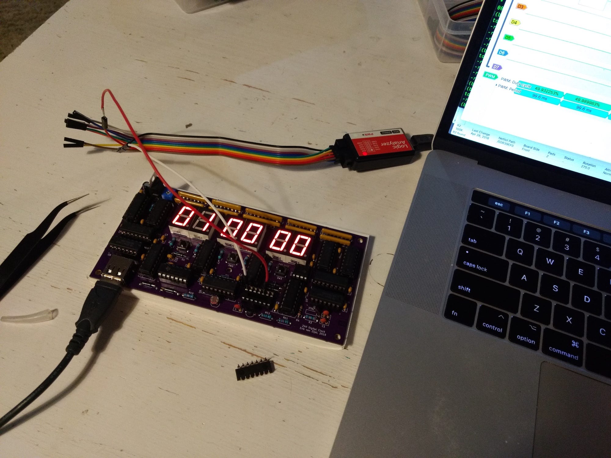 A digital quartz clock from scratch - Erik van Zijst - Medium