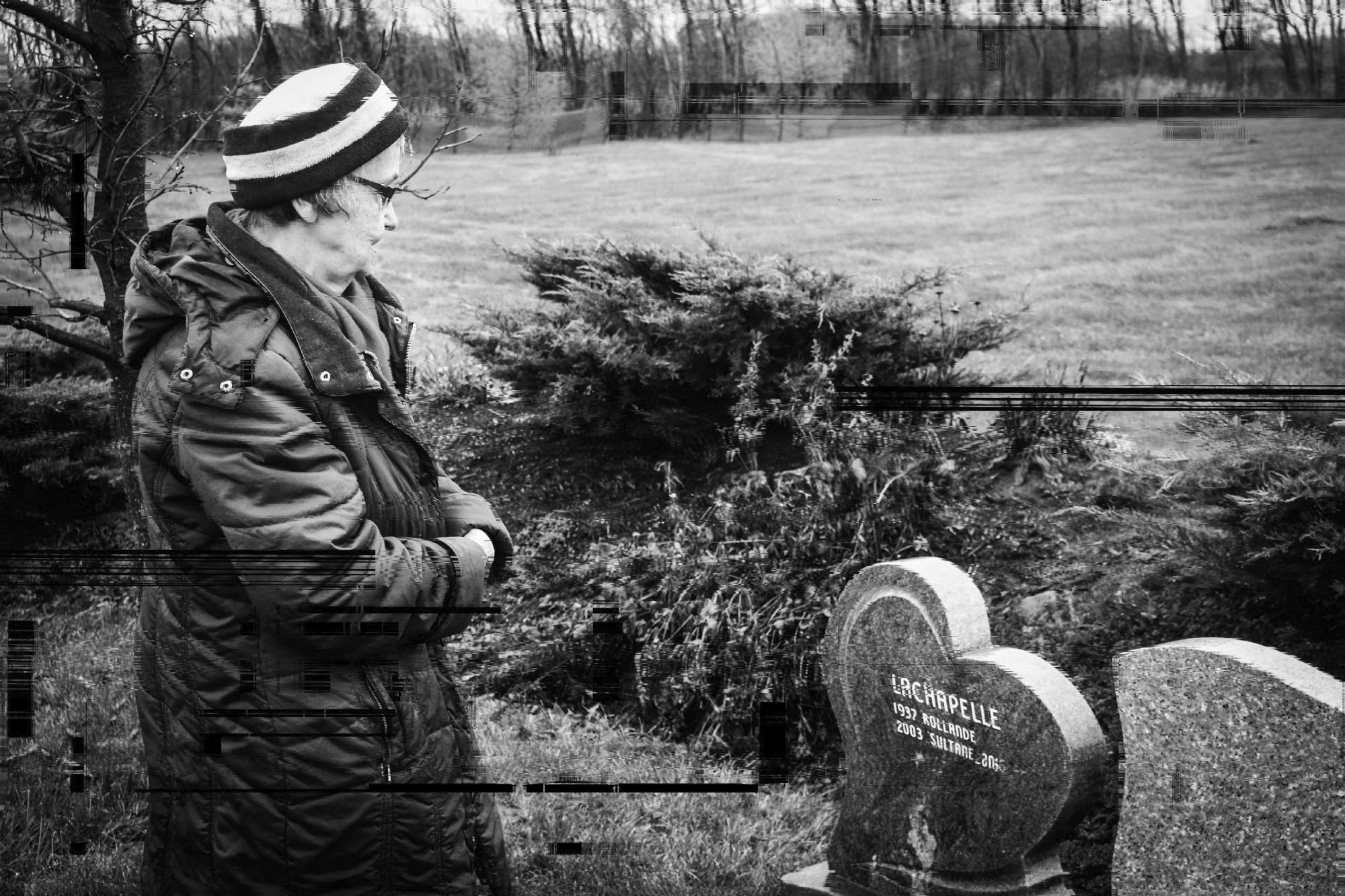 Compagnons pour l’éternité. CAROLINE LÉVESQUE | by TABLOÏD | Medium