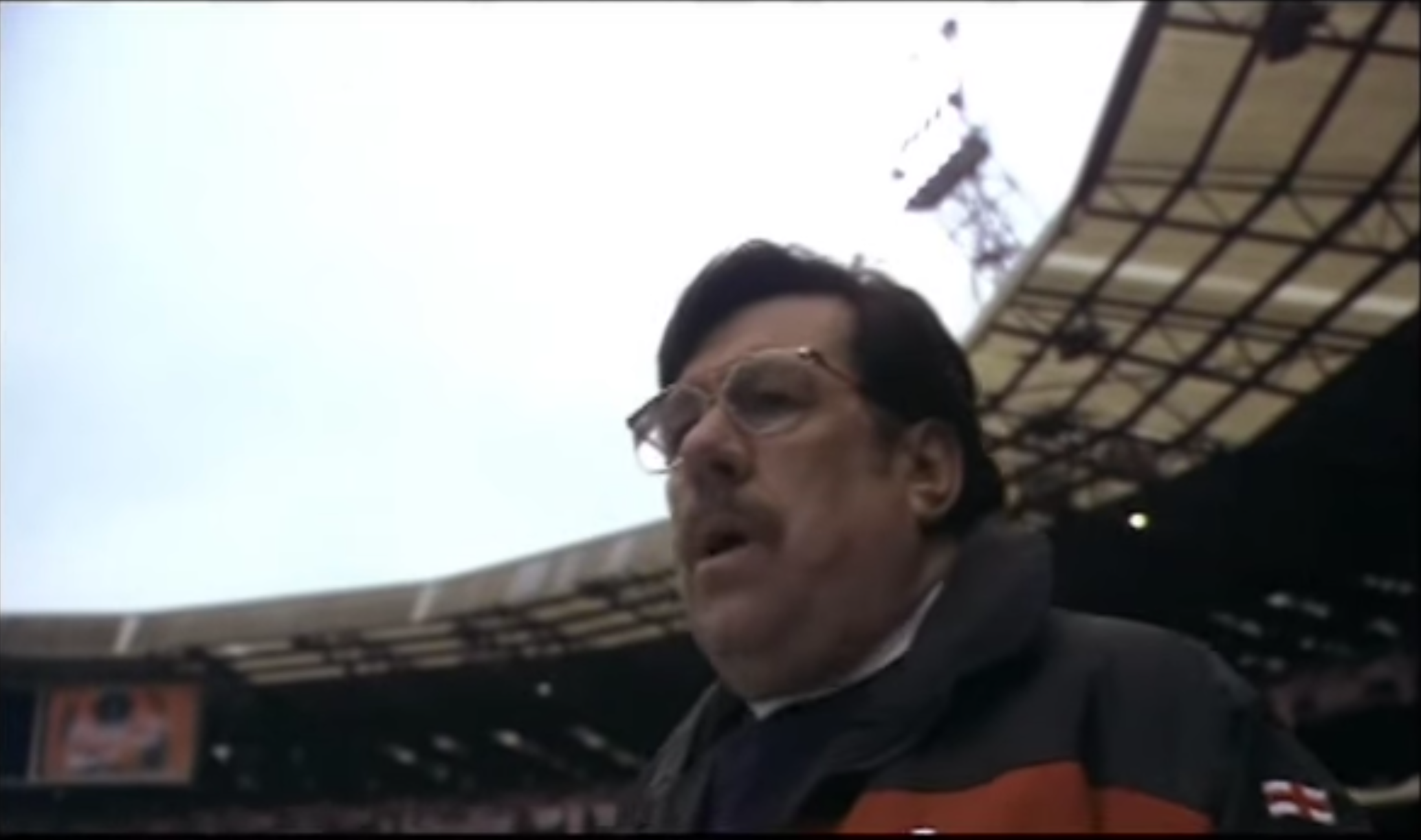Analysis: Mike Bassett: England Manager (2001) | by Freditor | The Frog ...
