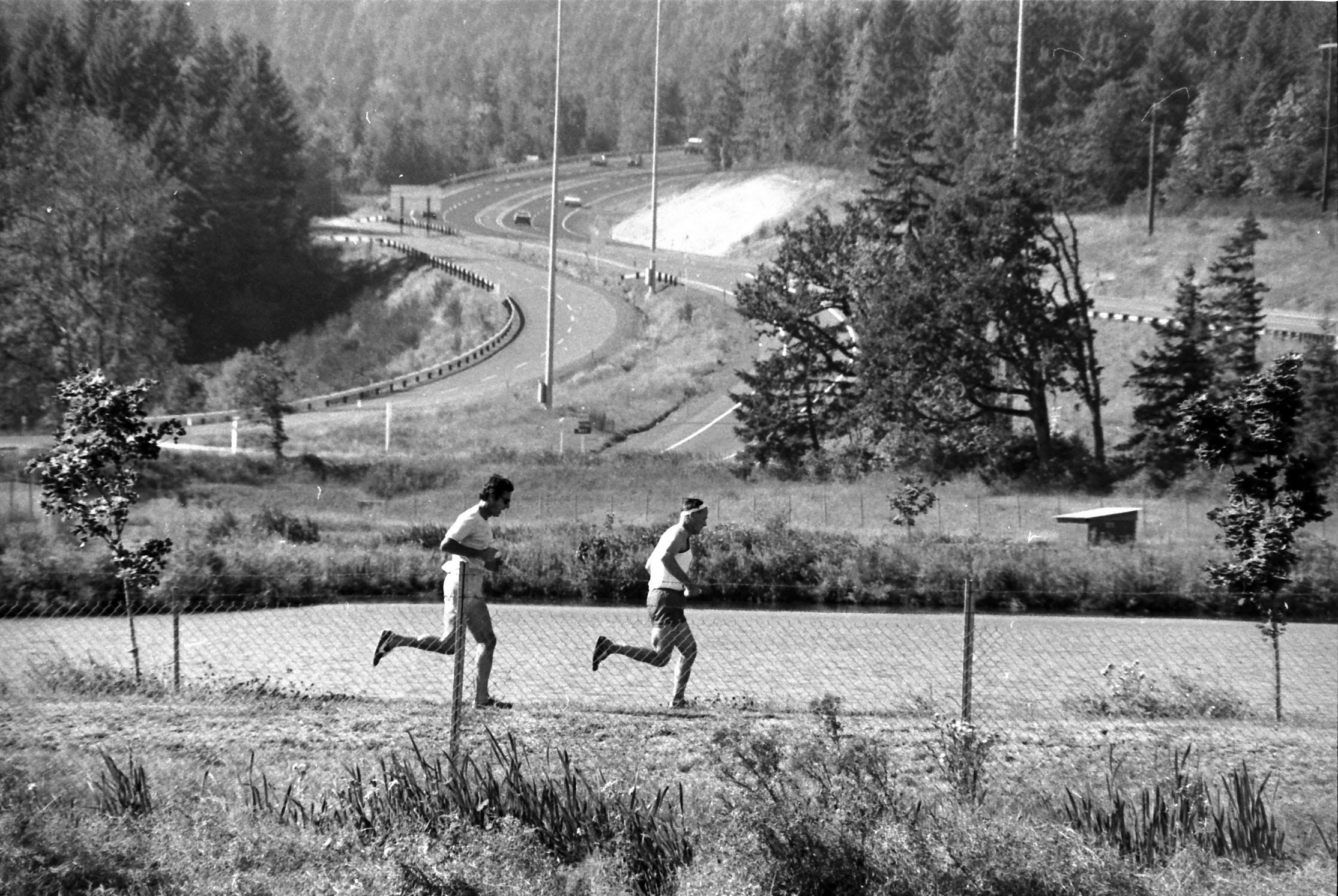 Prefontaine’s Final Cross-Country Race | by Andrew Boyd Hutchinson | Medium