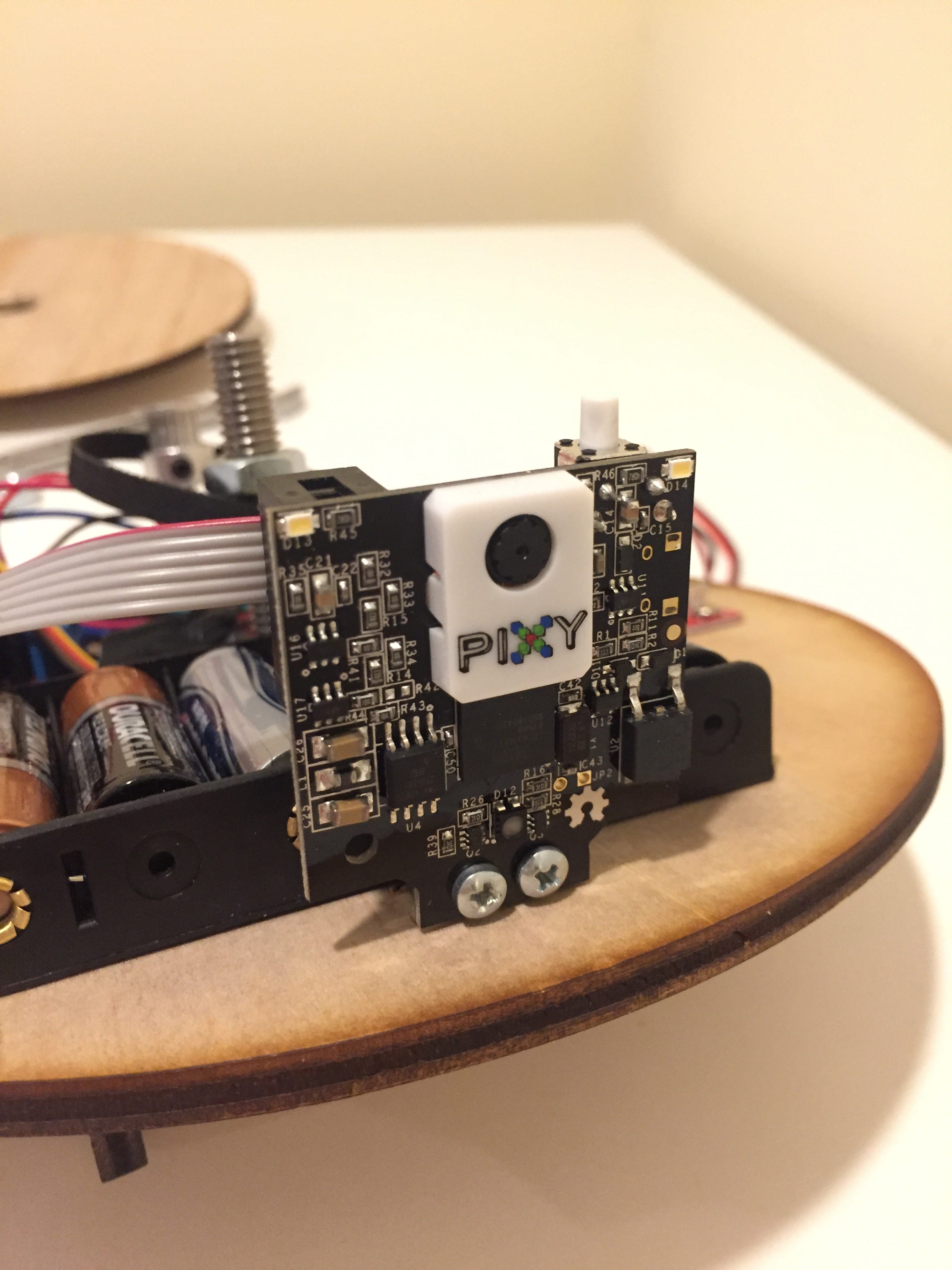 Auto Tracking Mounting Plate using Pixycam | by Mark Butzer | Medium