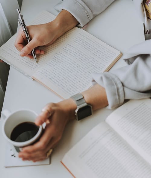 Expressive Essay Writing- Guide 2021 | by Sarbina Schwartz | Medium