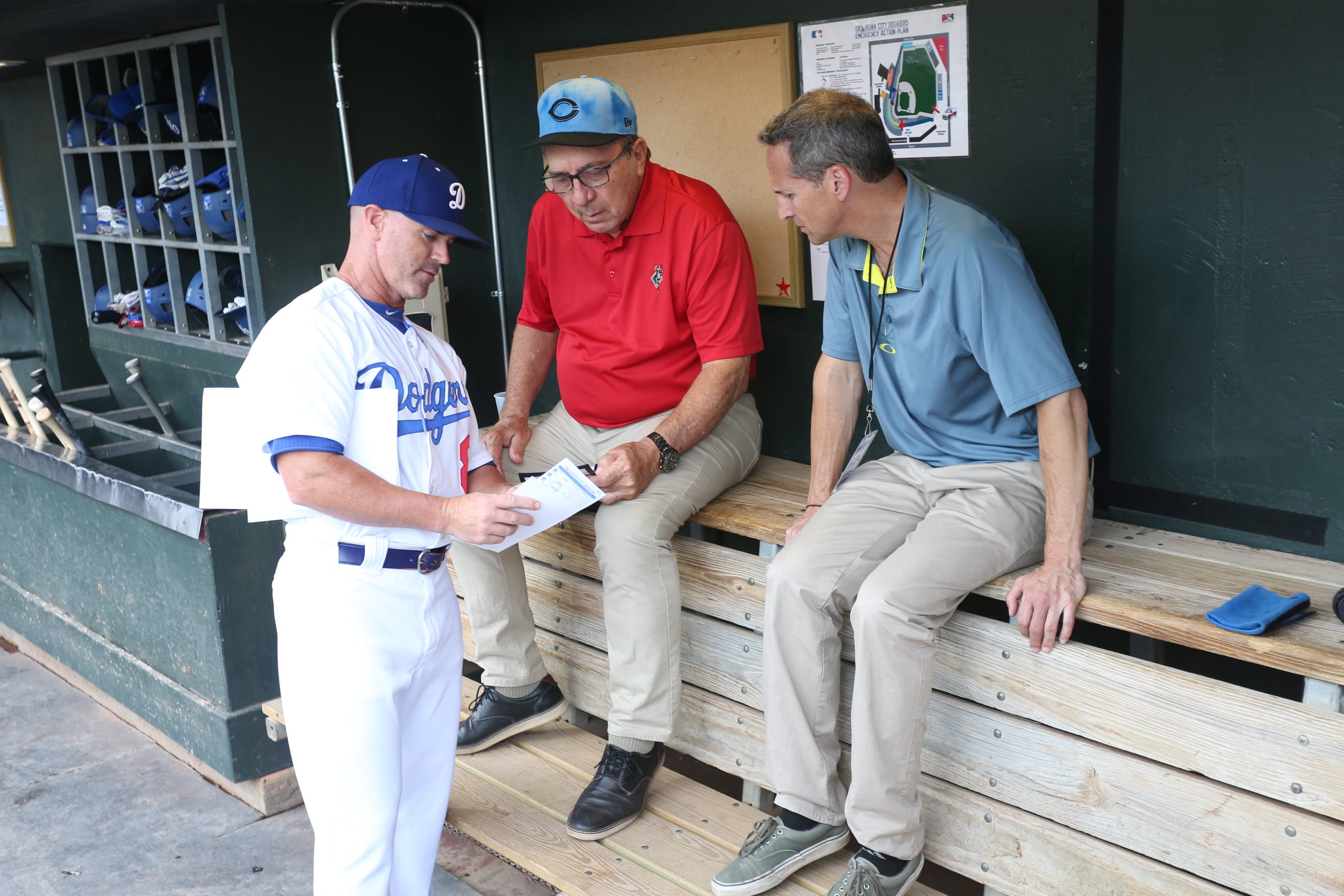A Look Back at Johnny Bench’s 2019 OKC Visit | by Lisa Johnson | Beyond ...