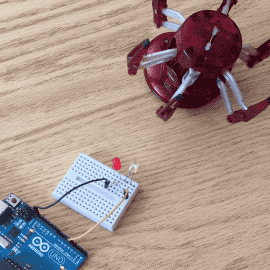 Controlando un Hexbug Spider con Arduino | by José Nieto | Mazing Studio | Medium