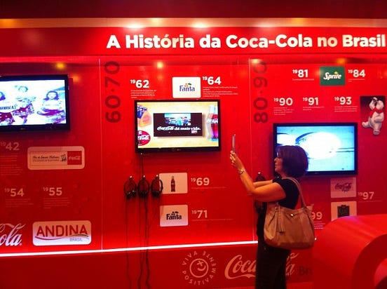 Fotos (e vídeo): Visita à Fábrica da Coca-Cola, no Rio de Janeiro | by ...