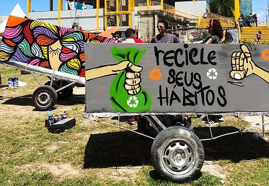 Catadores de materiais recicláveis e a sua importância | by Lab de Jo ...