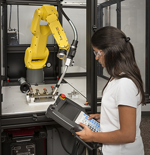 Everything You Need To Know About Industrial And Collaborative Robot ...