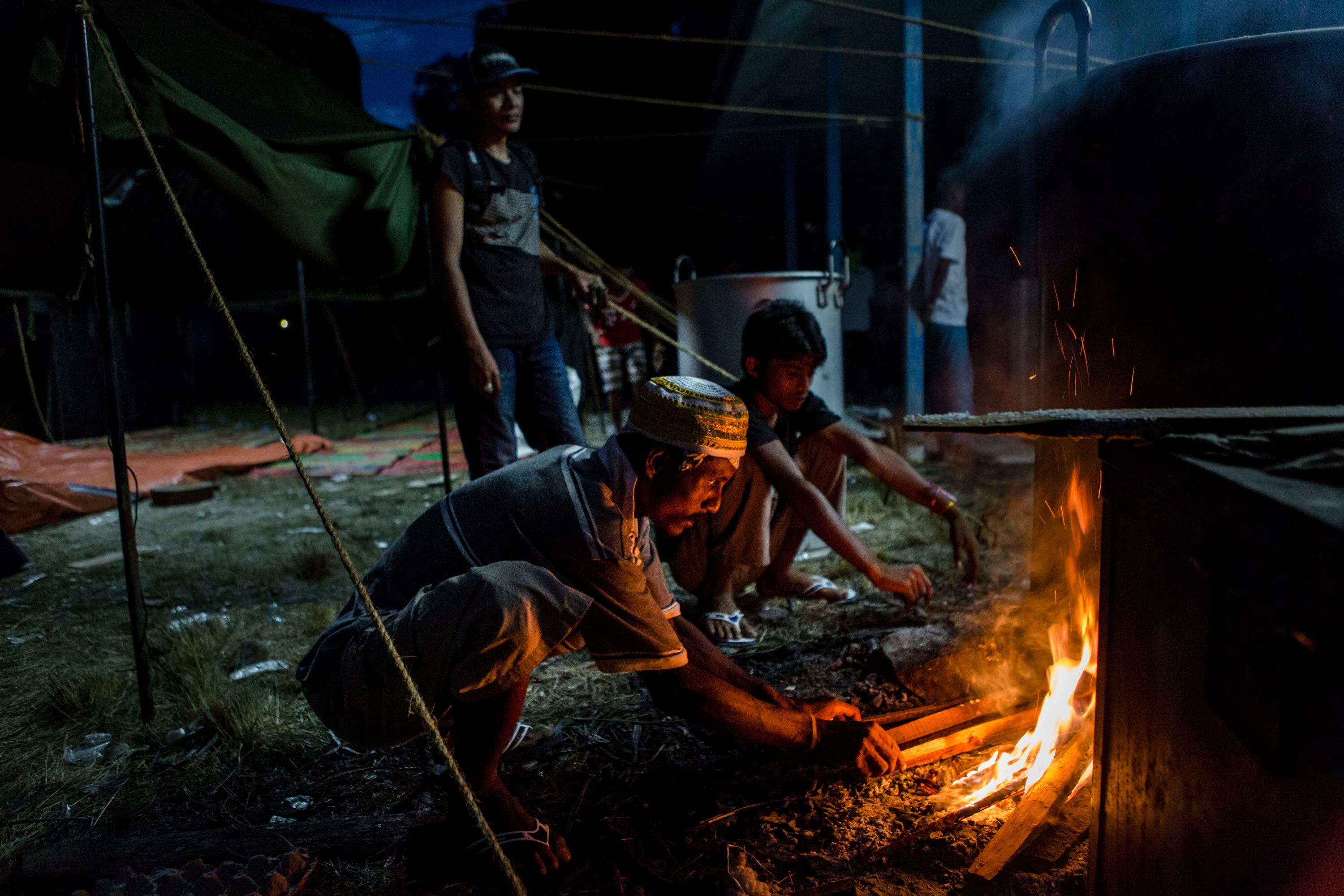 A night with Rohingya and Bangladeshi refugees | by Marina Petrillo ...