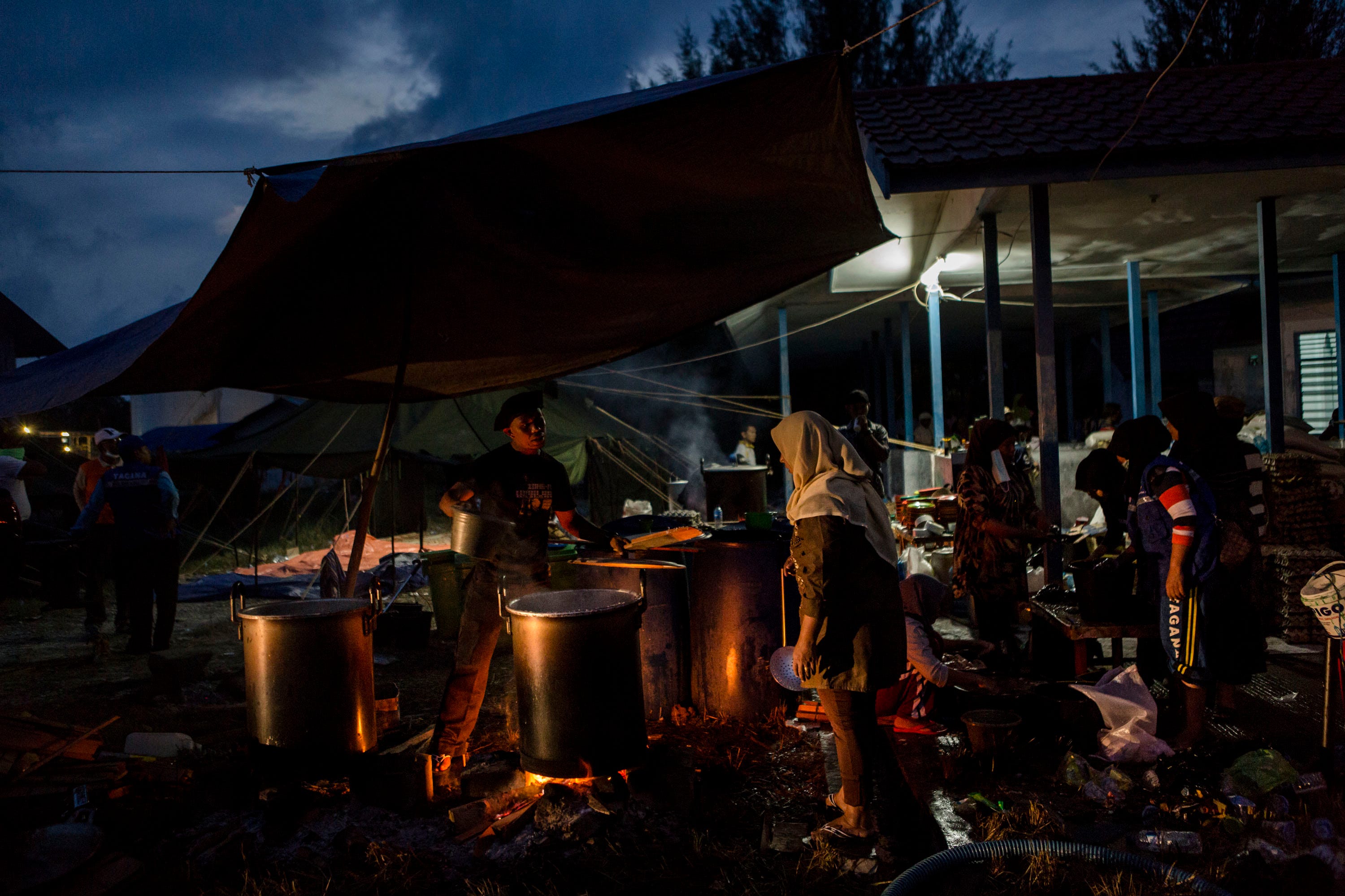 A night with Rohingya and Bangladeshi refugees | by Marina Petrillo ...