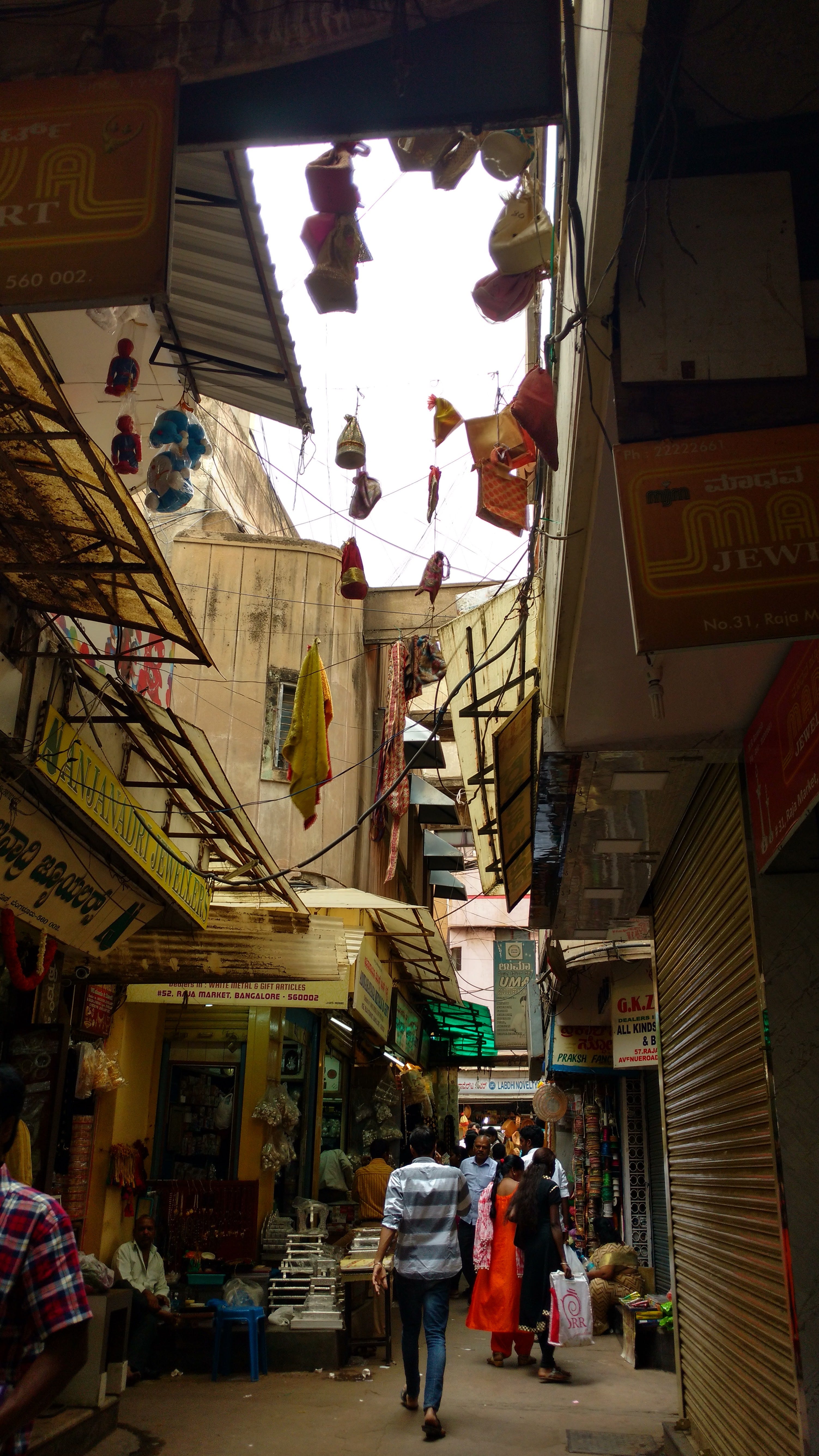 Bengaluru Diaries #1: Chikpet and City Market | by City Rhythm | Medium