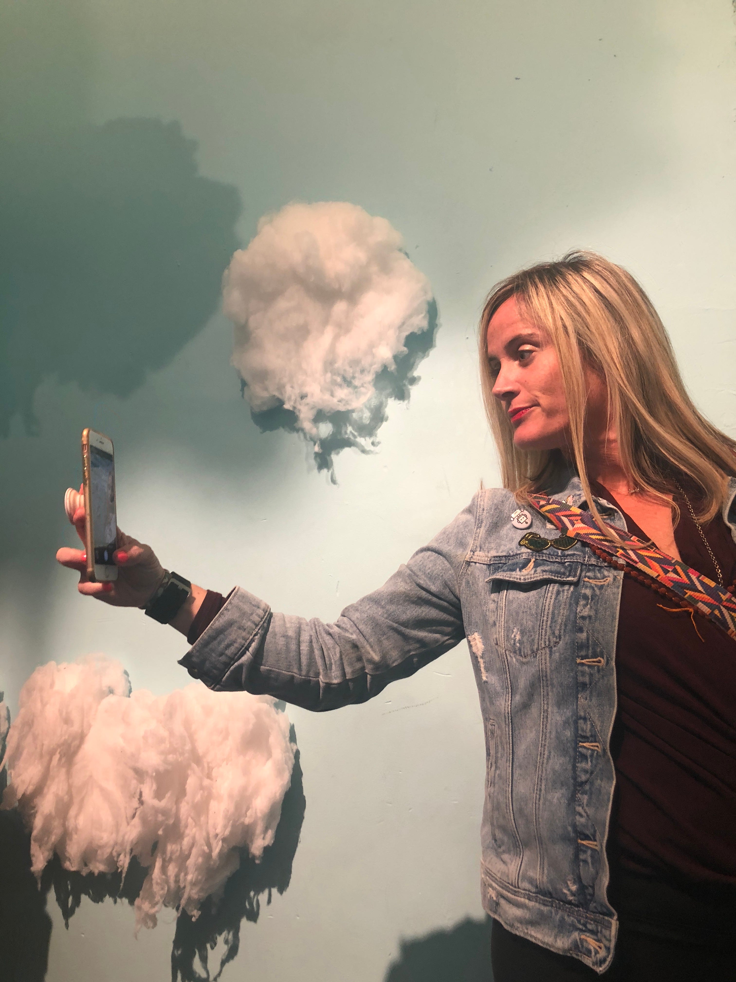 Female Disrupters: Navah Berg Takes On The Social VR Movement | by Lisa ...