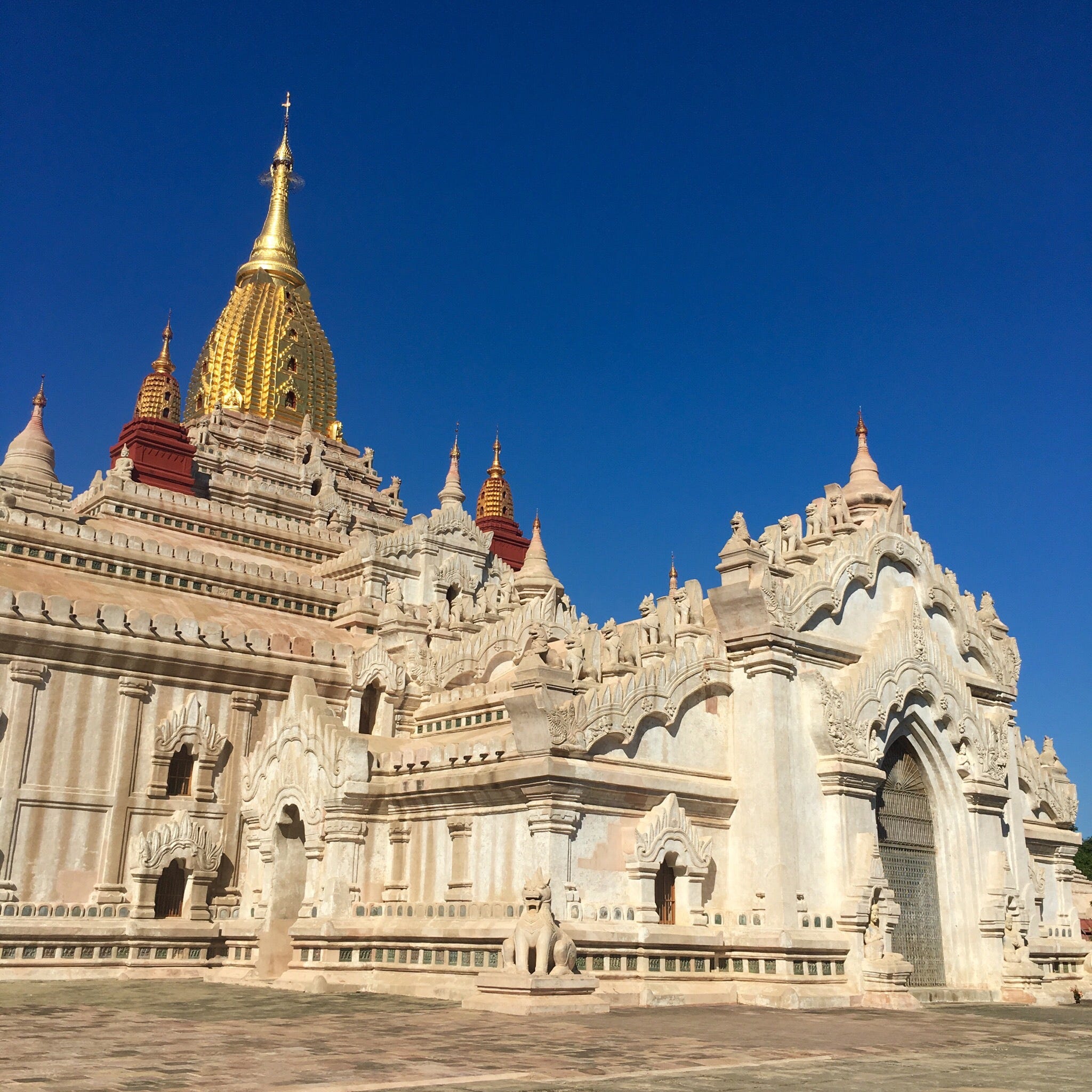 Bagan. We took an overnight bus to Bagan and… | by Mischi & Dave | Medium