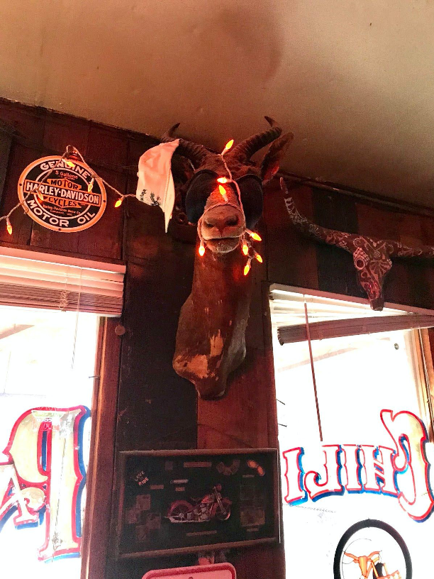 The Chili Parlor That Has Defined Austin | by Caroline Blaylock | Medium
