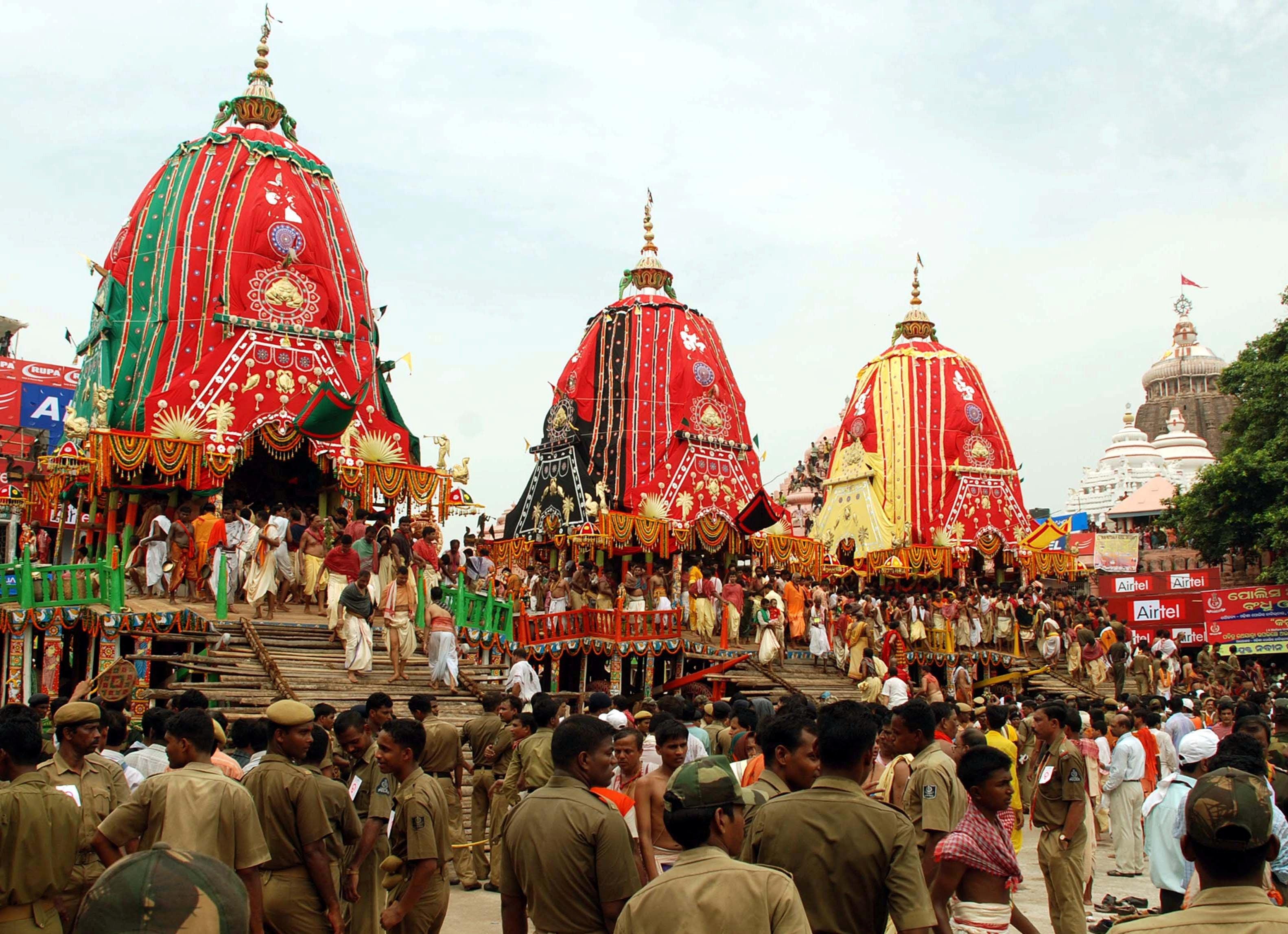Tour to Jagannath Puri — Orissa. “Puri” is a coastal district of Orissa ...