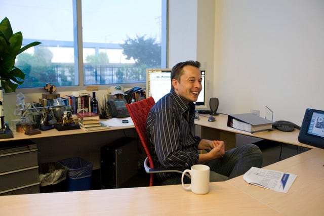 The Ergonomics of Elon Musk’s Workstation | by Darcie Jaremey | Medium