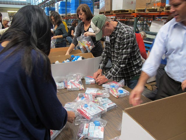 #GivingTuesday gives back. Following the mass consumerism of Black ...