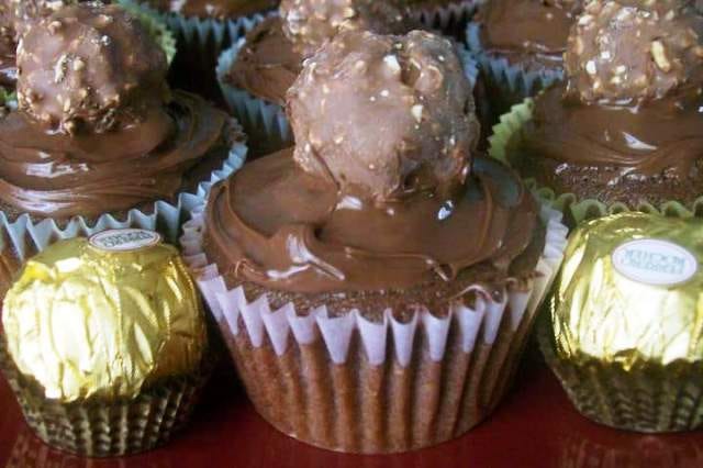 The Best Cupcakes Ever. So, it’s my dearest friend Chevy’s… | by ...