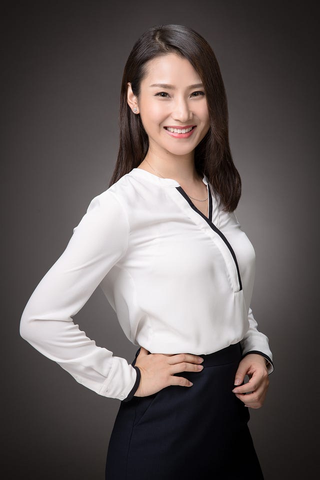 Michelle Hoo, Meet The Power Girl in Crypto World | by AquilaLabs | Medium