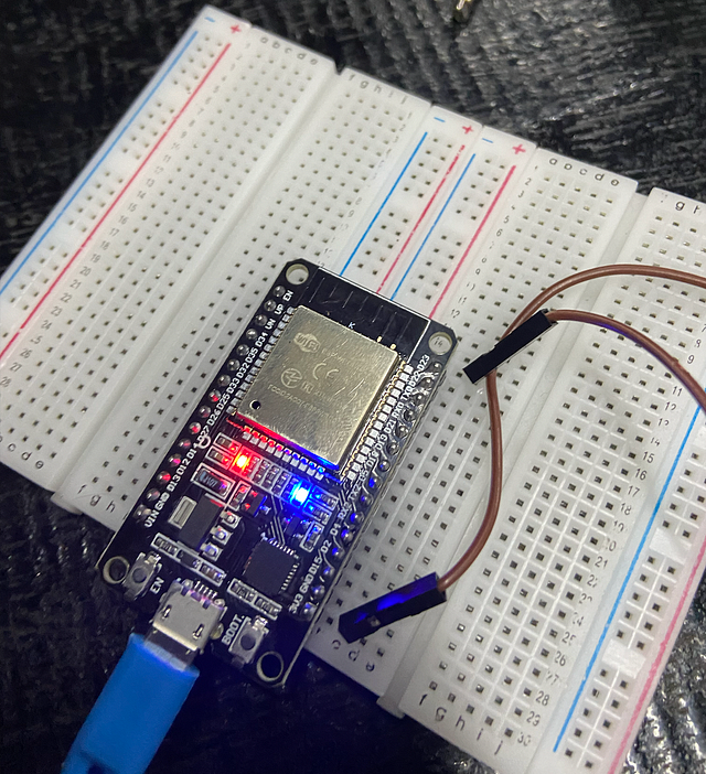ESP32 101 : Turning on LED Lights | by Farhandika | Medium