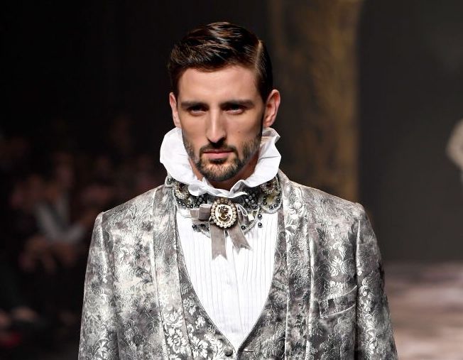 Meet David Lundin — The Perfect Model Singer Hunk of the Modern Era ...