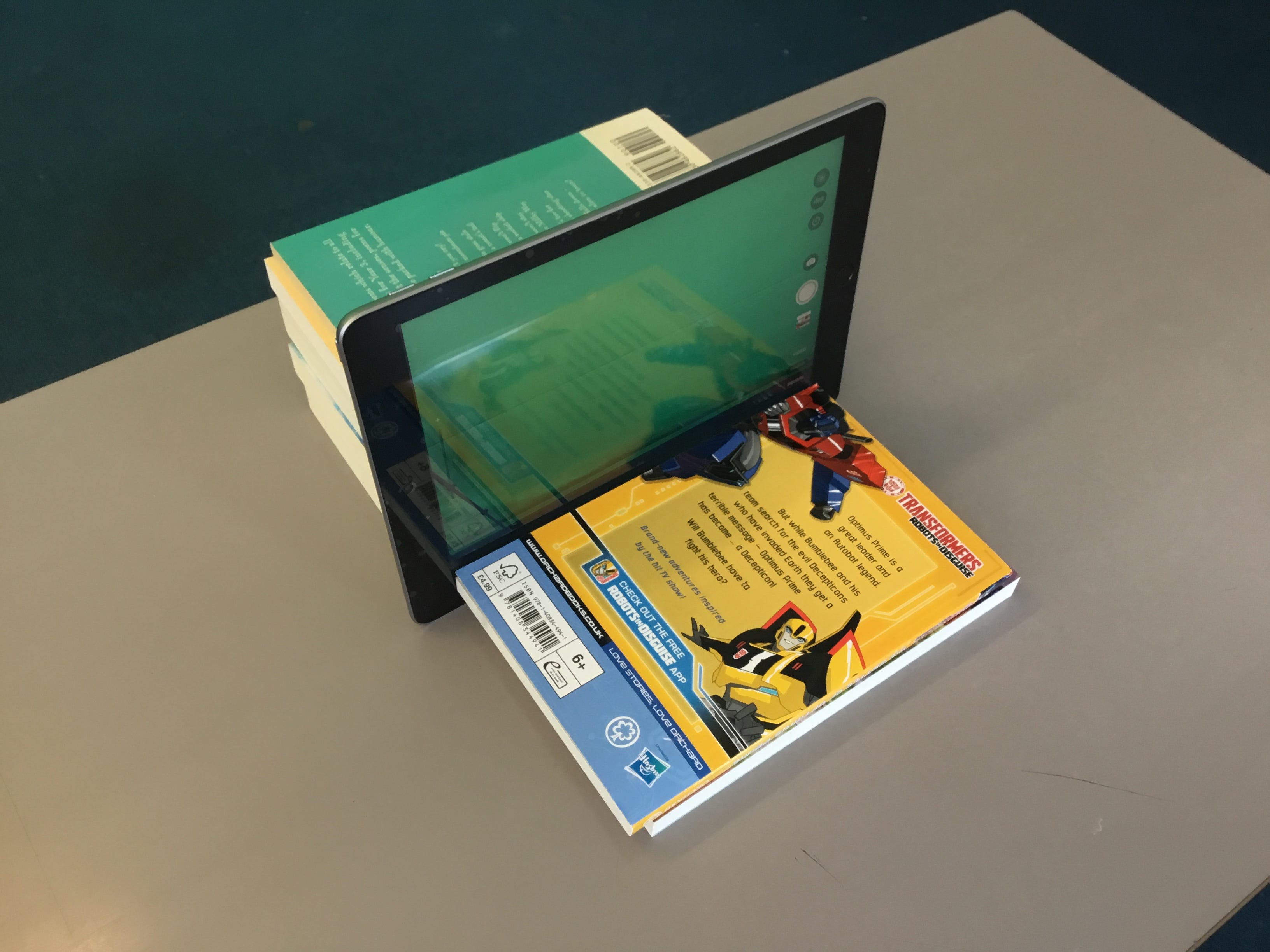 7 Tips for Teachers: green screen in the classroom - LitFilmFest - Medium