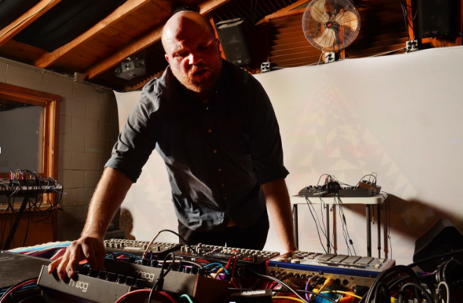 Turning The Tables: Why Successful DJs Should Pay Underground Producers ...