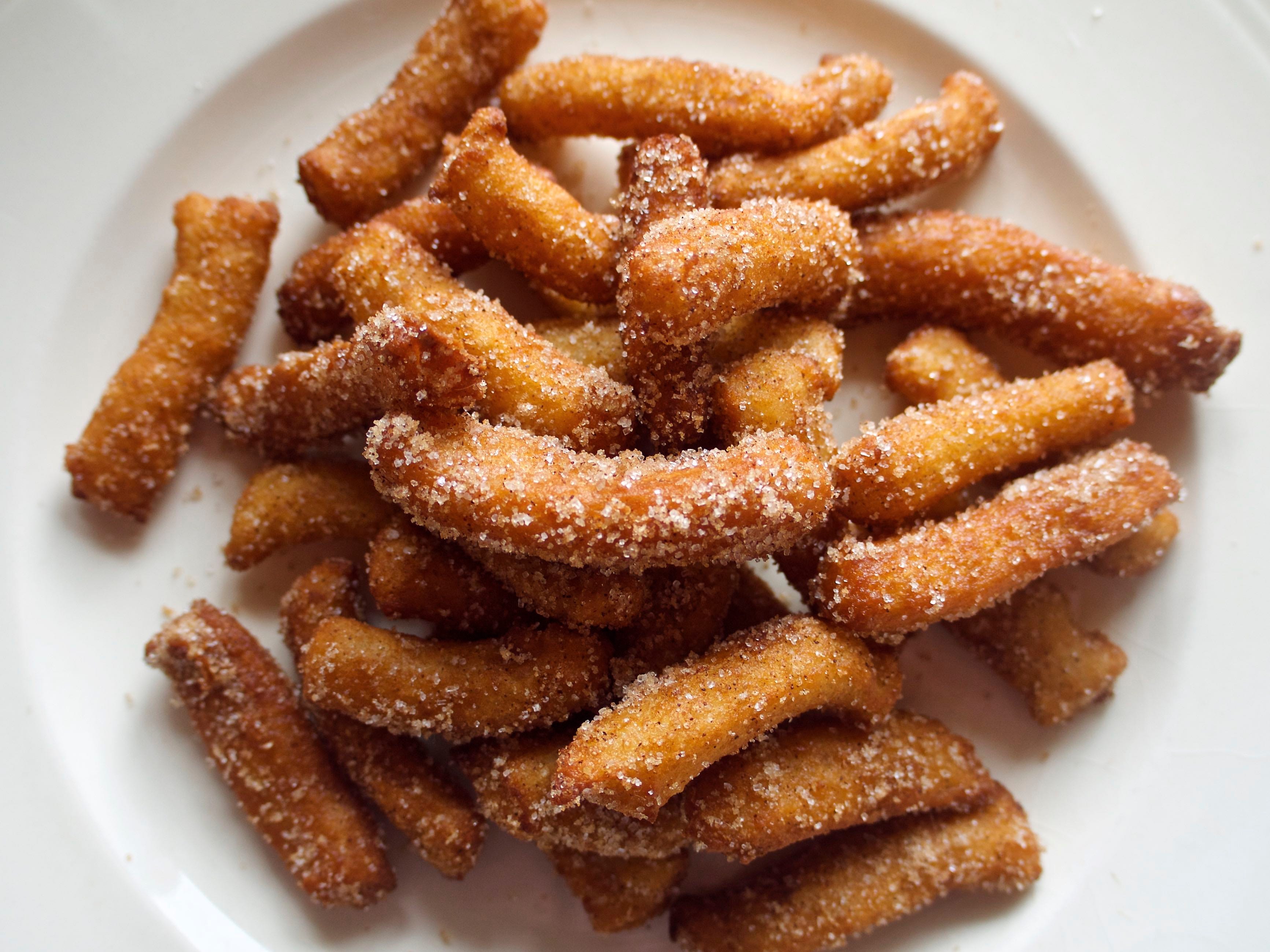How to Make Crispy Golden Vegan Churros at Home | by Laura Vincent ...