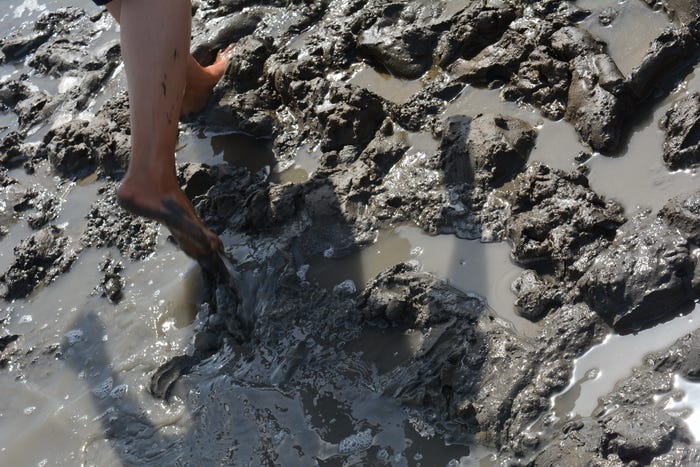 What are the Benefits of Using Dead Sea Mud? | by Holyland Artifacts ...