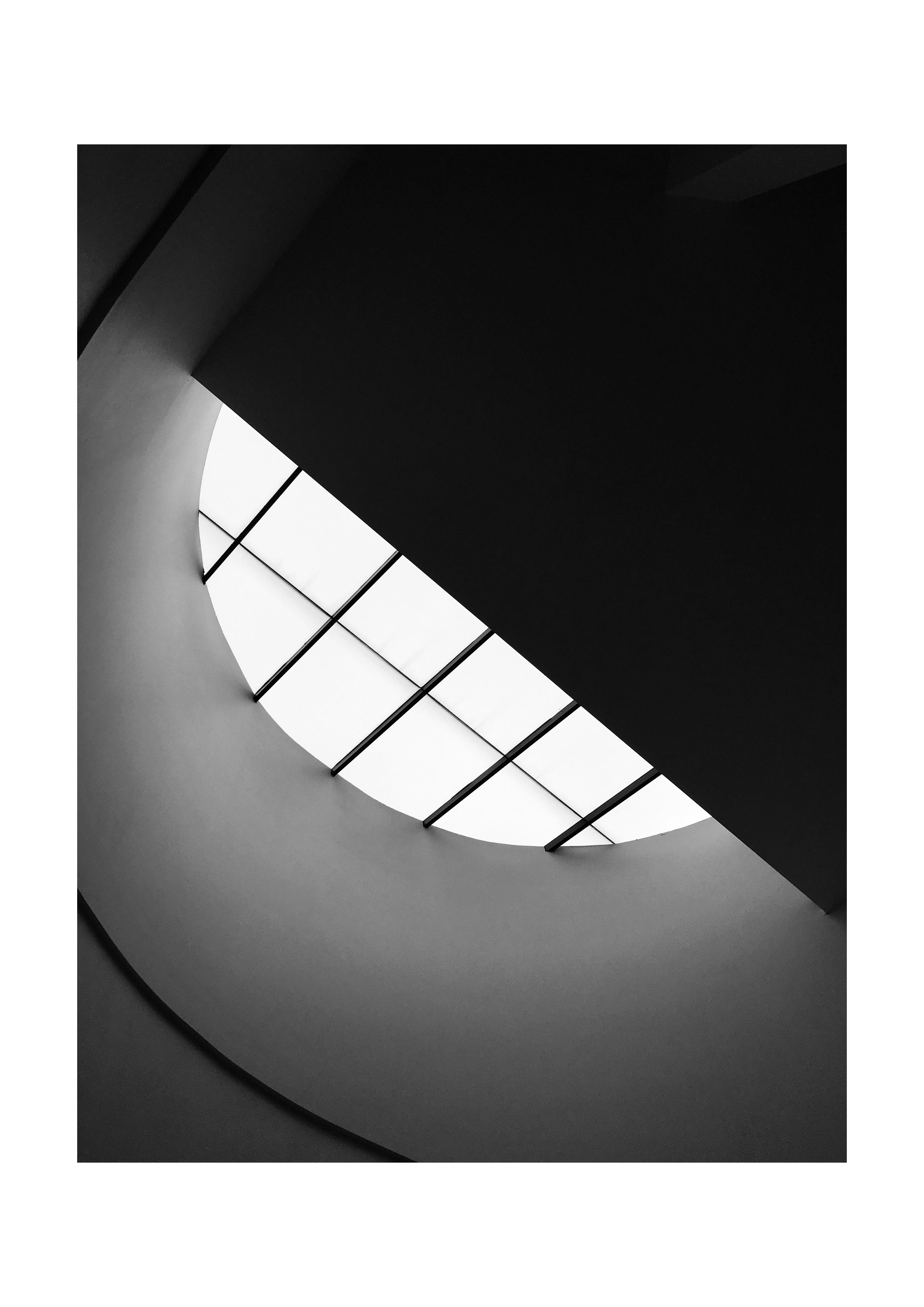 Luisa Lambri’s Photography Technique | by Ngov Heng | Medium