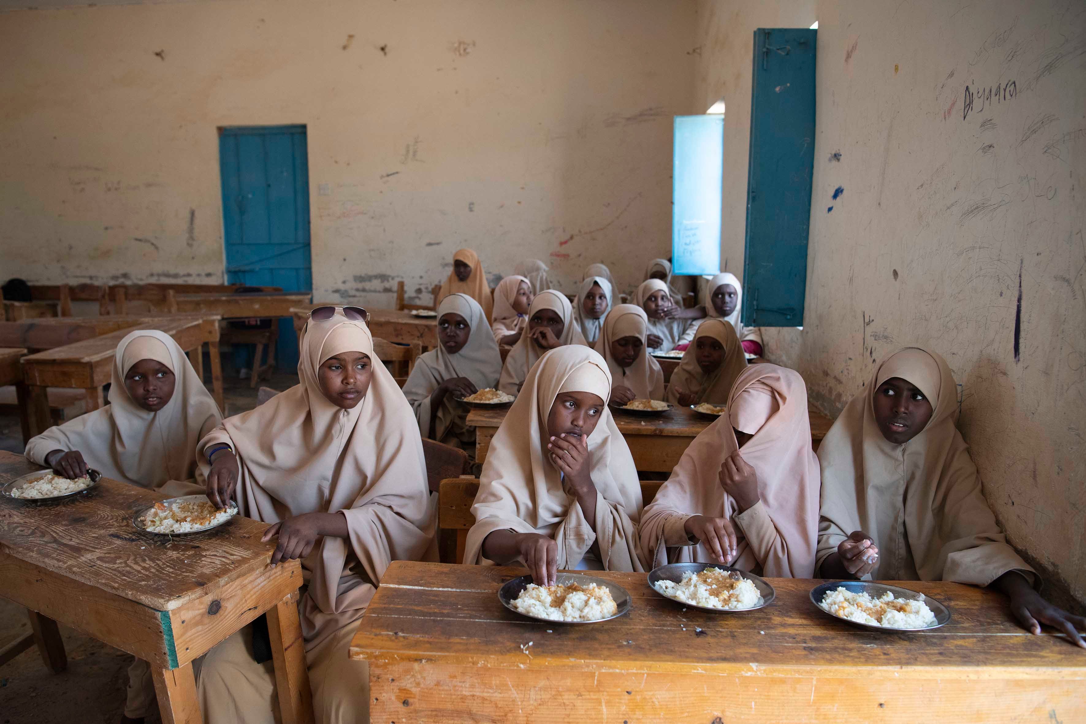 The art of school feeding in Somalia | by Peyvand Khorsandi | World ...