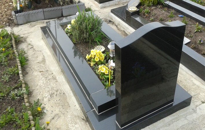 Building the Perfect Headstone For Your Loved One | by Faith Stones ...