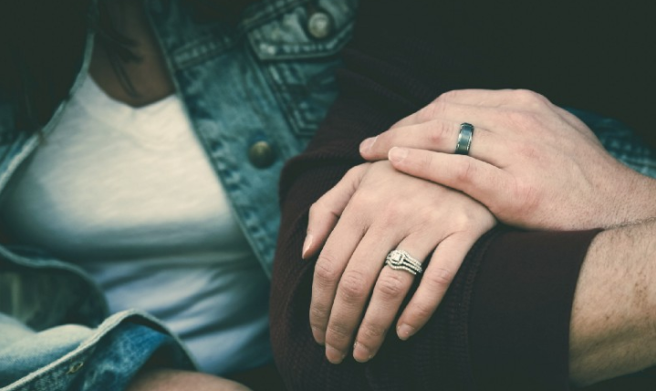 How To Avoid The Pursuer Distancer Pattern In Your Relationship By