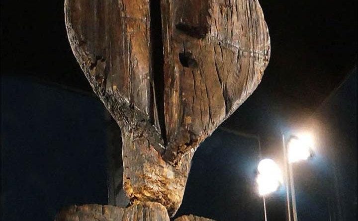 11,000 Years Old Mysterious Wooden Statue is the Oldest in the World ...