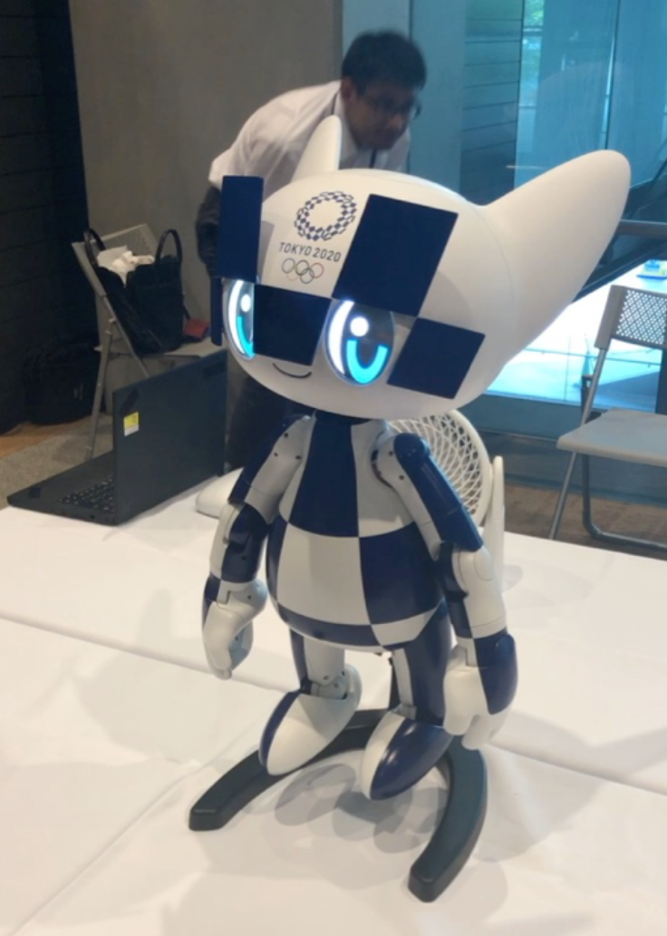 A Tale Of Two Olympic Robots In Japan - KNOCK