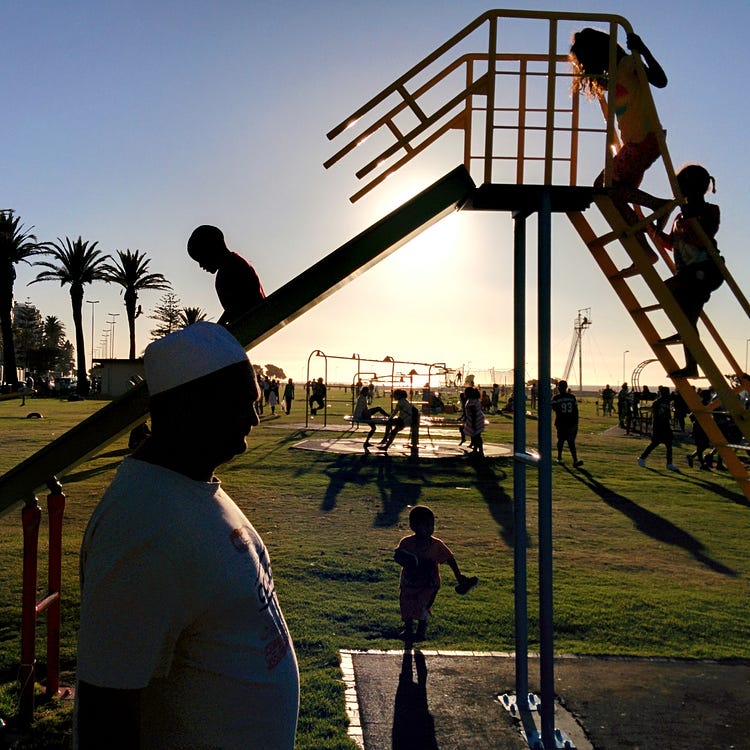 Everyday Photos Reveal the Extraordinary Lives of Ordinary People | by ...