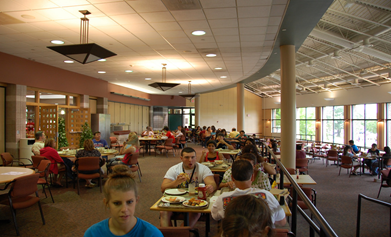 5 Things to Know About On-Campus Dining for Incoming Freshmen | by Mike ...