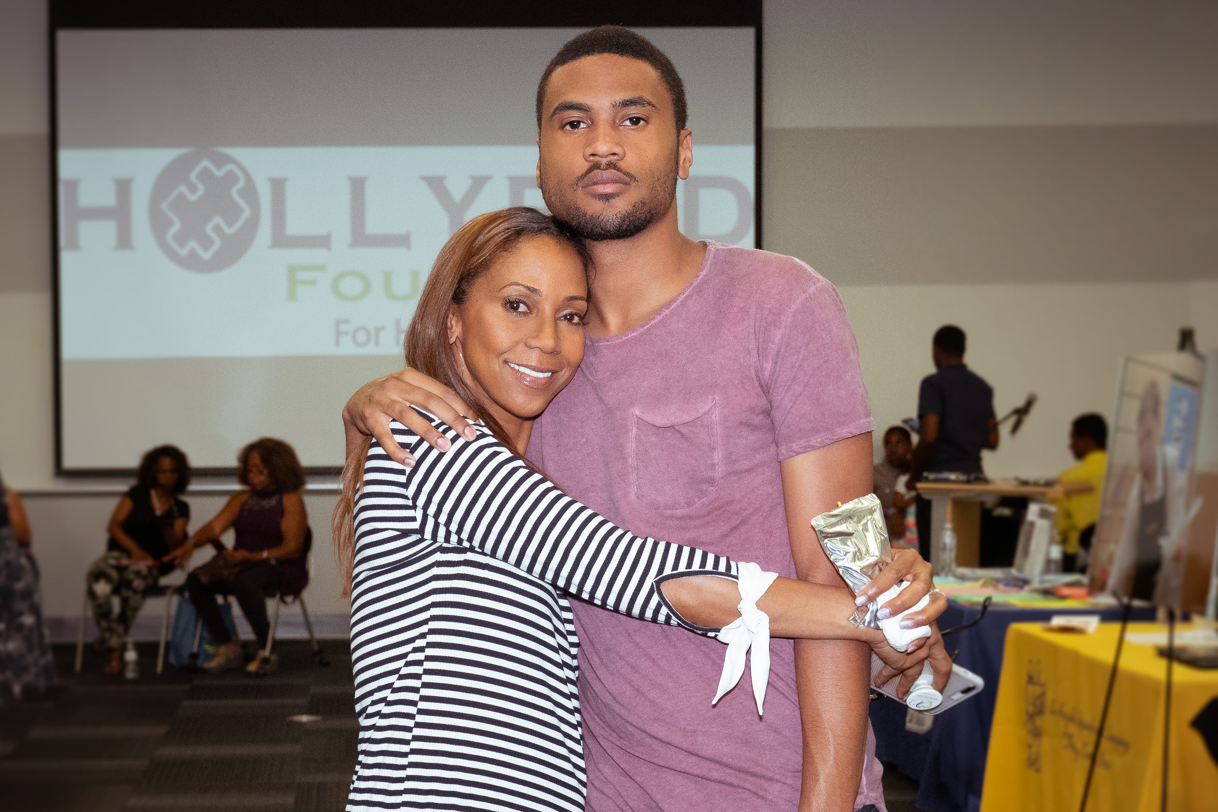 Holly Robinson Peete On Family, Autism Awareness, And Her Famous Lemon ...