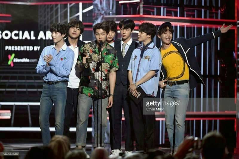 How Kpop Influence Me.. Kpop | by Putri | Medium