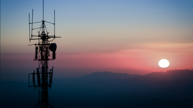 Mobile mast safety with our Field Engineers | by TELE2 TECH BLOG | The ...