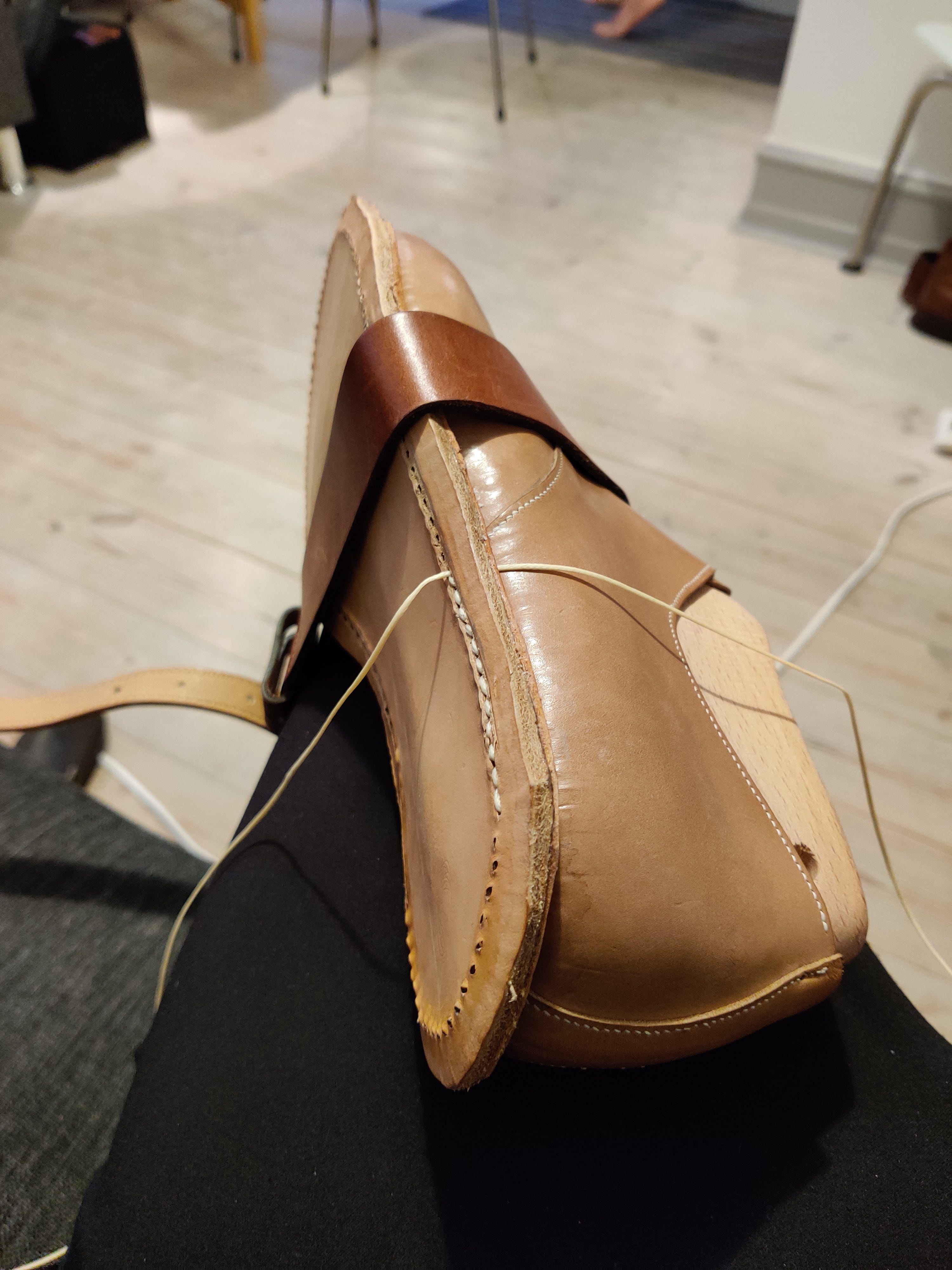 Bespoke handmade shoe making photo walkthrough | Medium