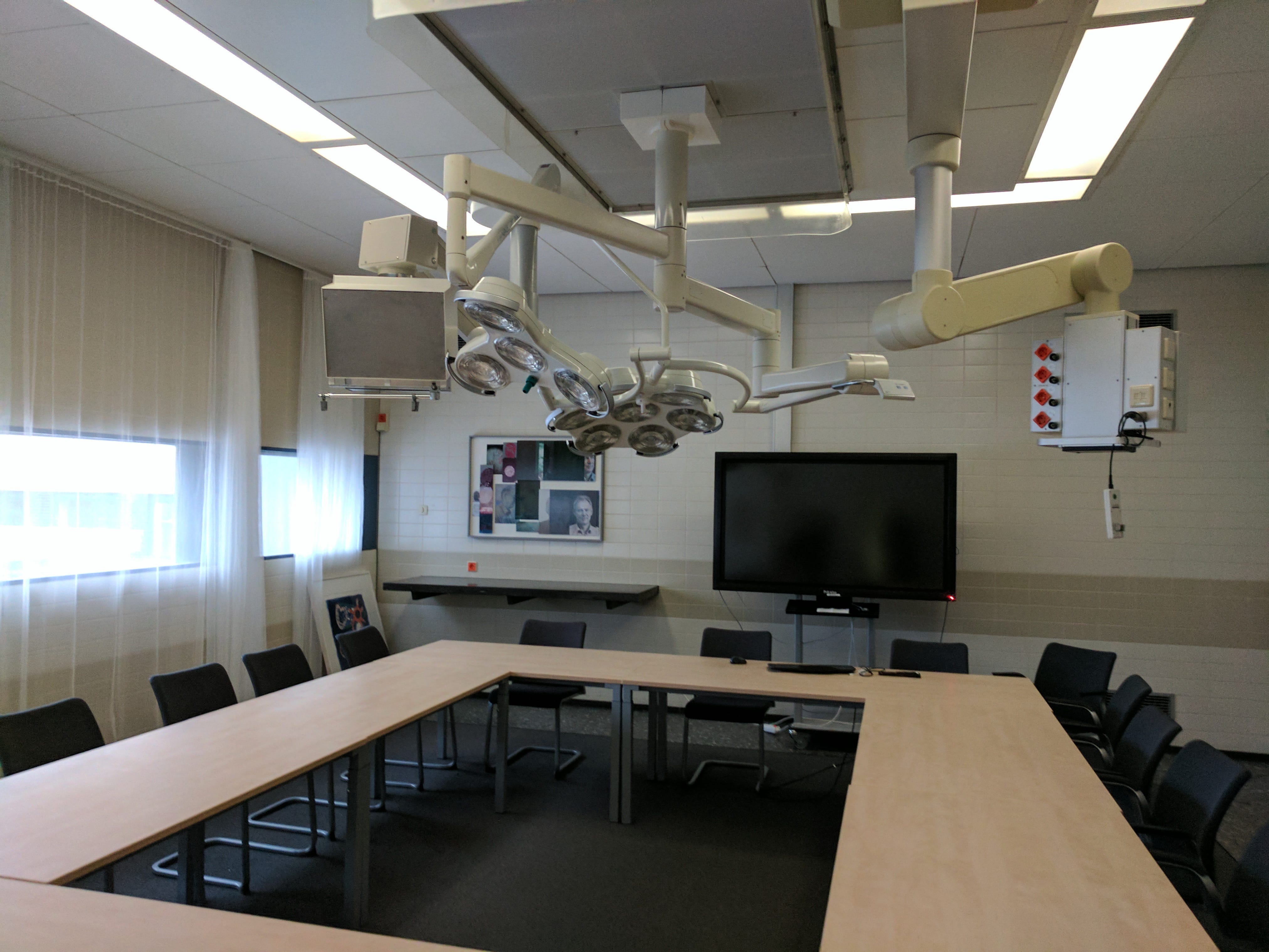Field Trip: a Dutch hospital. Radboudumc is a large teaching hospital ...